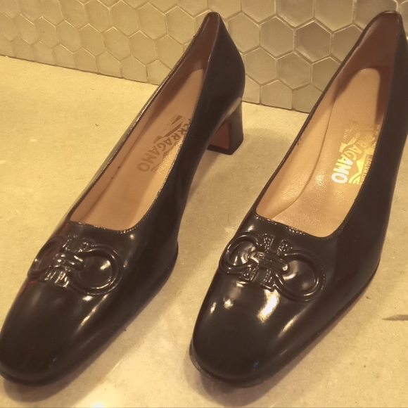 Salvatore Ferragamo | Shoes | Ferragamo Womens Kittens Heal | Poshmark